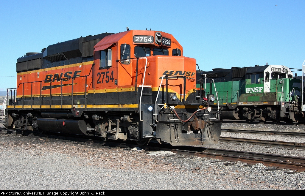 BNSF 2754